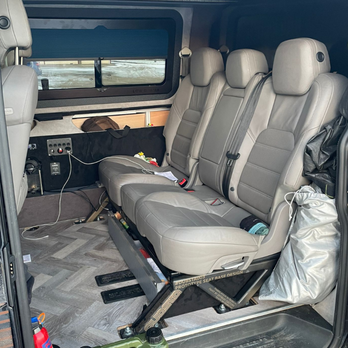 Reisen Seat Bases for Porsche Cayenne 958 combi seat conversion ...